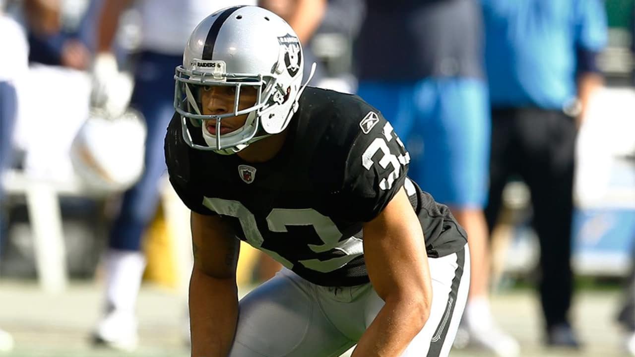 Photo Gallery: Tyvon Branch