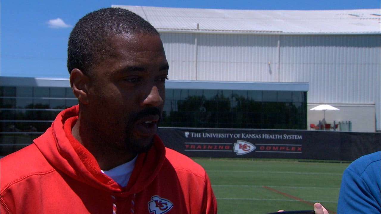 Coach Lewis Praises His Young Receiver Group