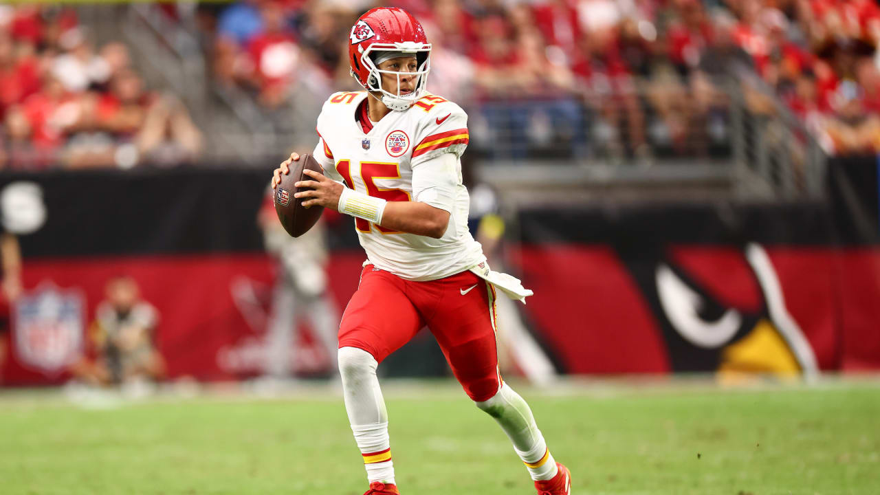 Patrick Mahomes Named AFC Offensive Player of the Week