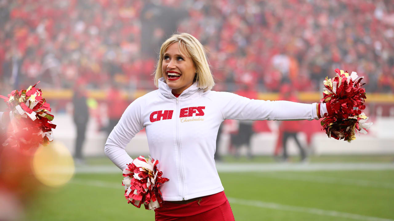 Photos: Chiefs Cheer and Entertainment from Week 12 vs. Los Angeles Rams