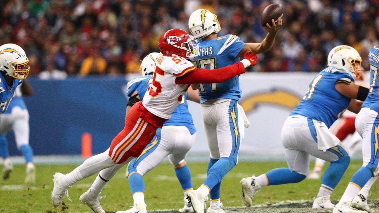 Chiefs Defeat Chargers, 24-17, on Monday Night Football