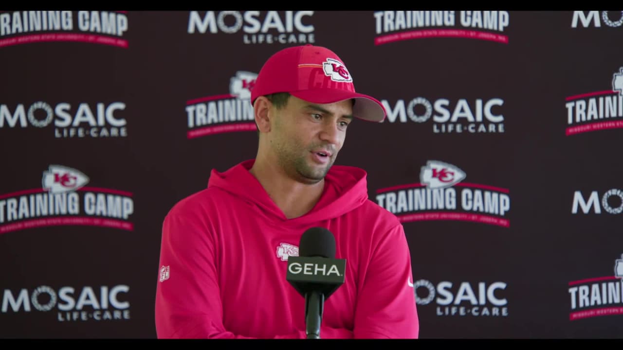 Kansas City Chiefs wide receivers coach Connor Embree: "Play hard and ...