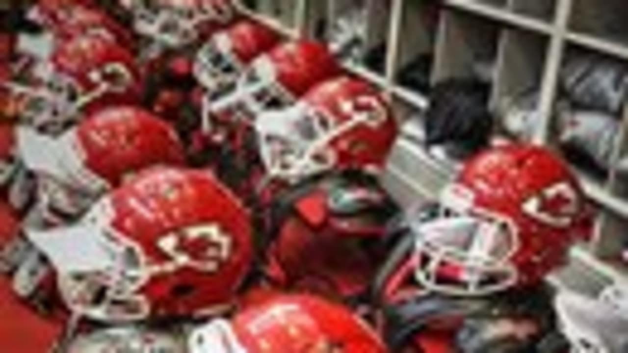 Chiefs Rookies Arrive for Minicamp