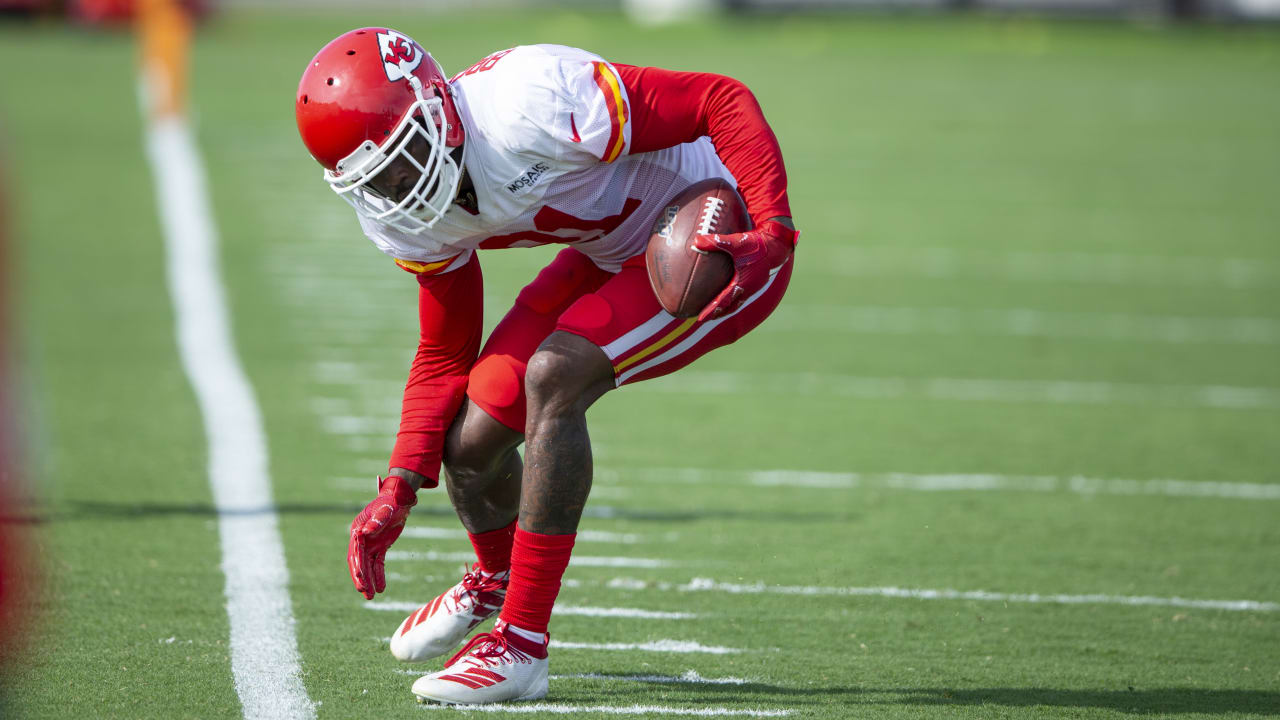 Photo Gallery: Chiefs Training Camp Practice Day 12