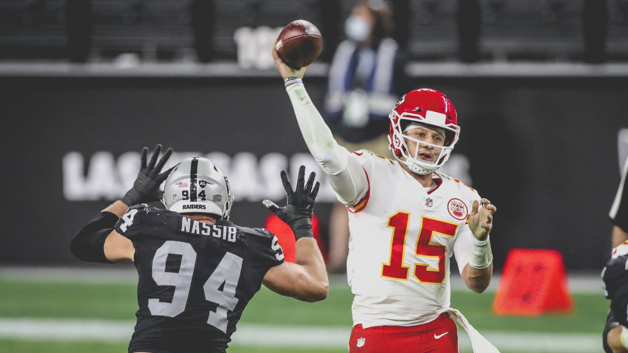 WATCH: Patrick Mahomes' Best Throws on Sunday Night Football