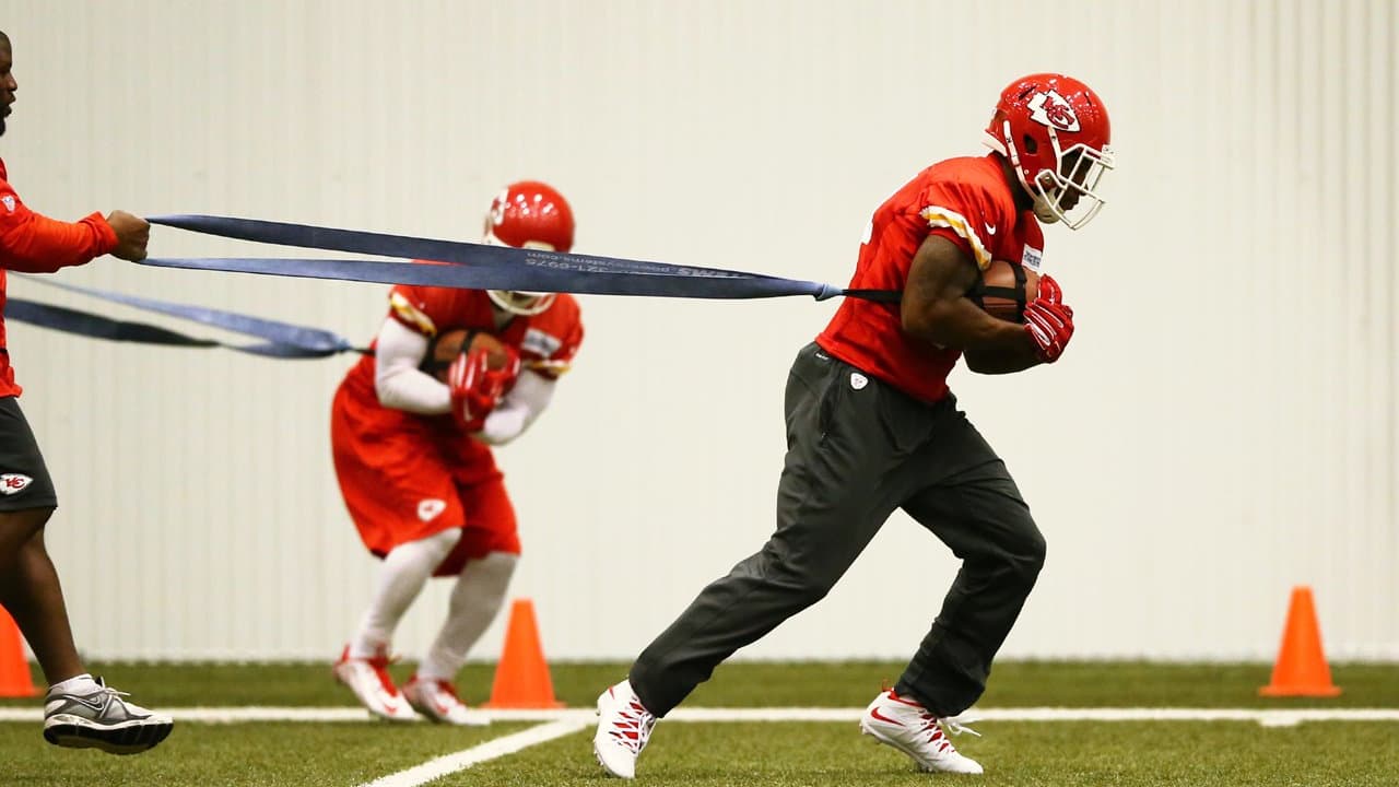 Photo Gallery: Chiefs Practice 11/12