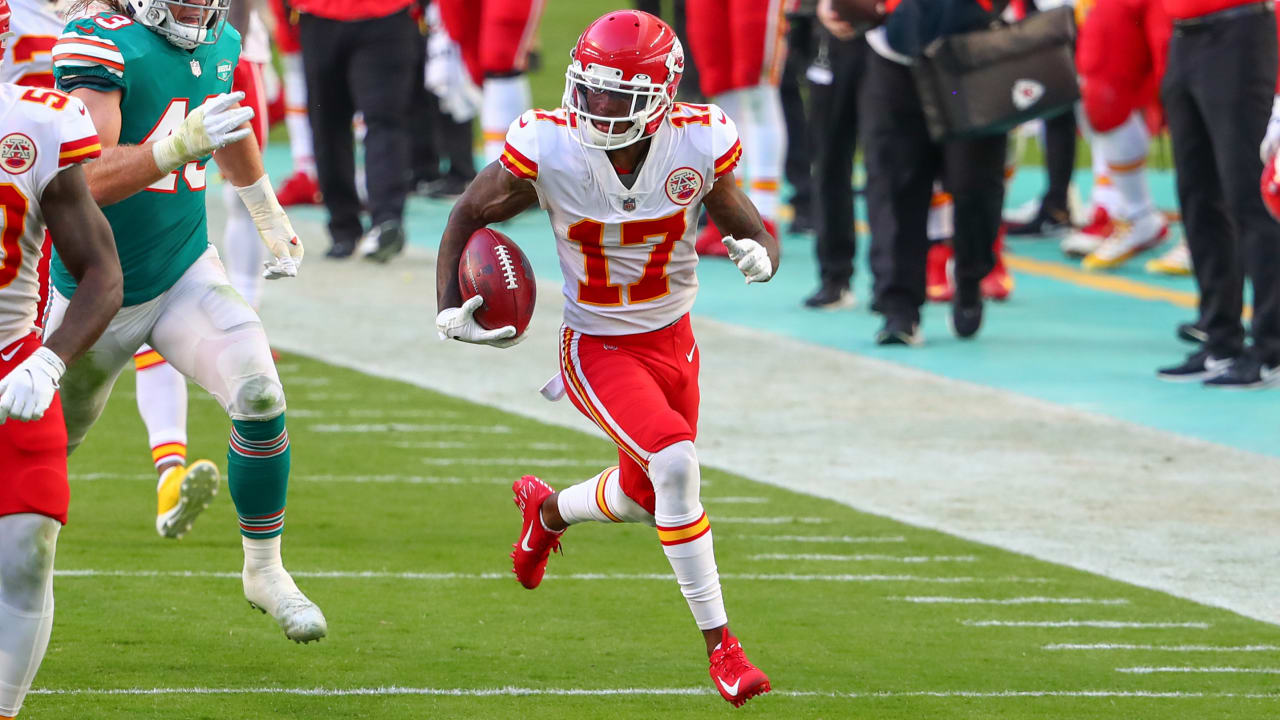 TOUCHDOWN: Mecole Hardman Shows Insane Speed on 67-Yard Punt Return for ...