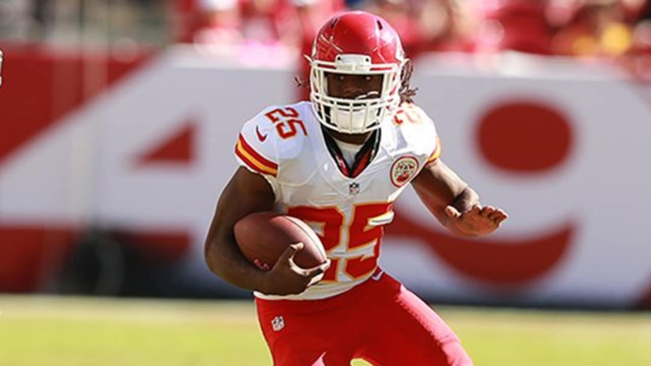 Bye Week Review: Two Chiefs Skill Players Standing Out