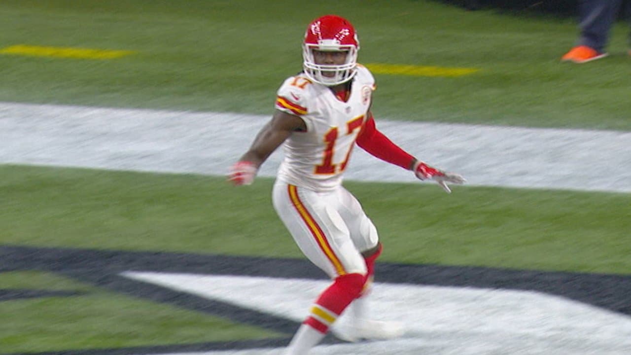 Pre-Camp Read: Conley Scores in Playoff Win