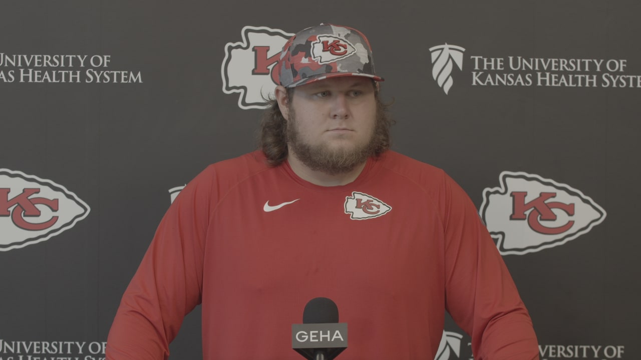 Creed Humphrey: "Our goal is to be the best offensive line in the NFL ...