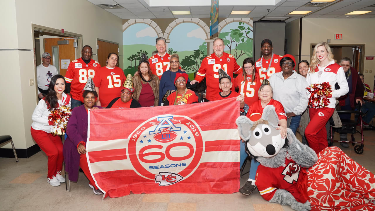 Chiefs Ambassadors Ring in the New Year with Local Seniors