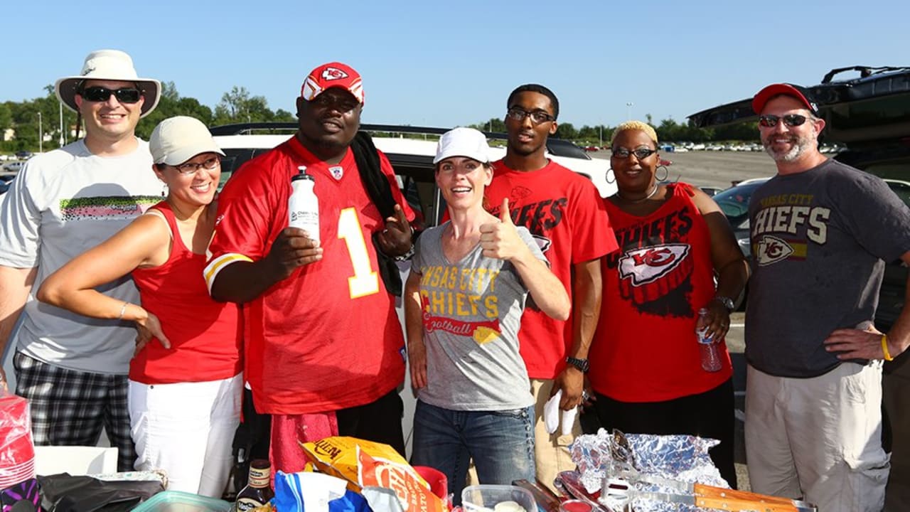 Photos: Chiefs vs. Vikings Tailgating