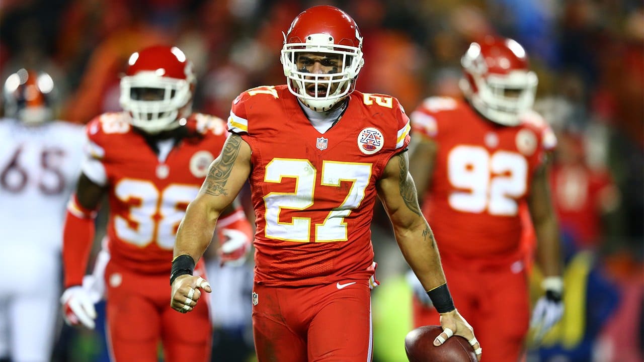 Kurt Coleman Recovers Fumble