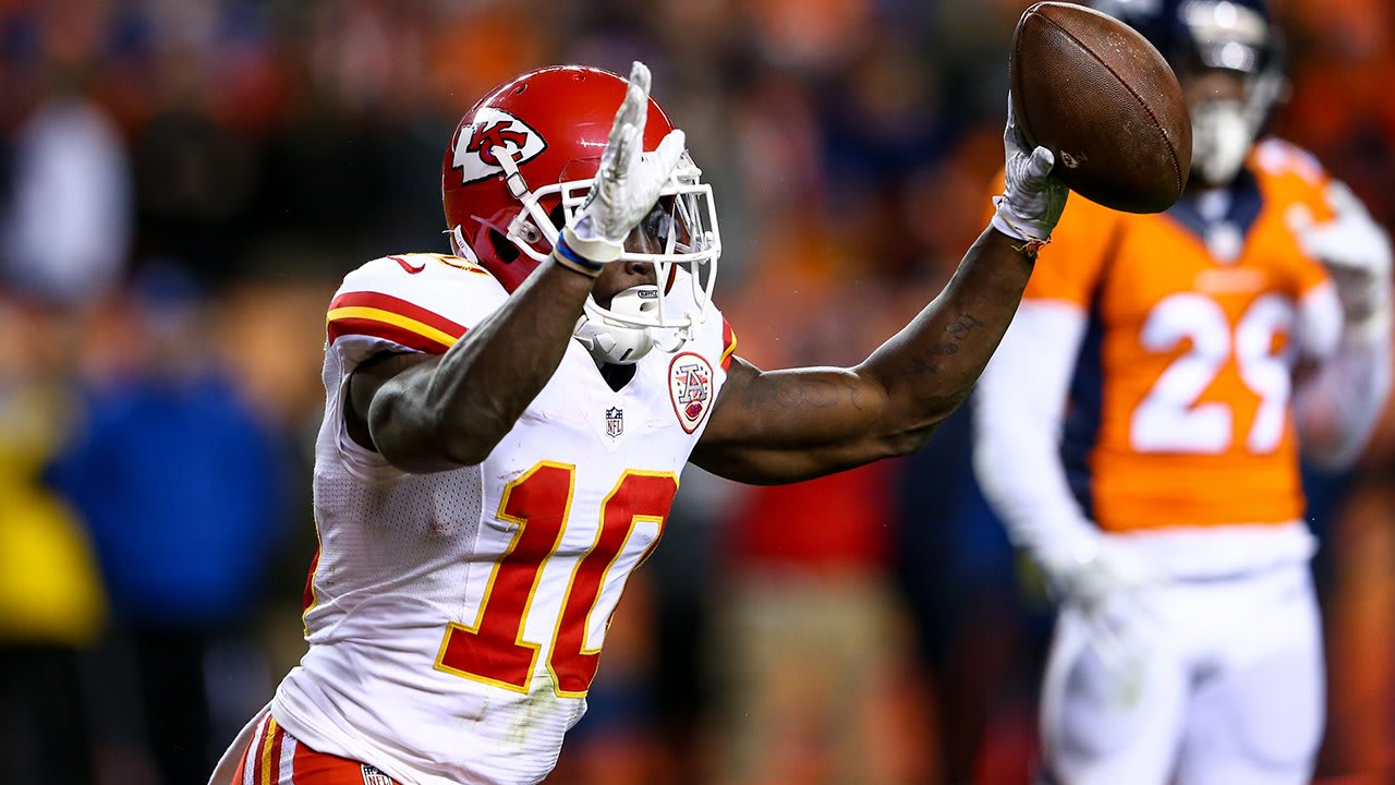 Tyreek Hill's Catch and Run on Fourth Down