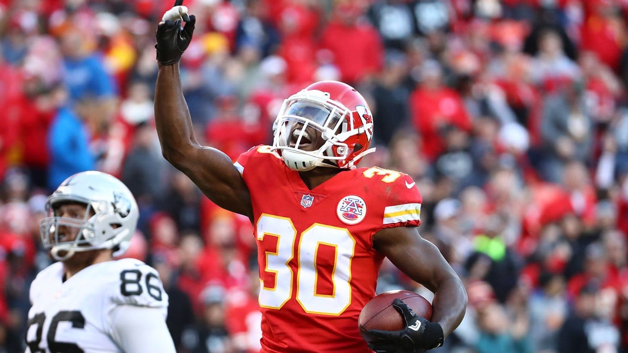 Steven Terrell Seals Chiefs Victory With Inteception