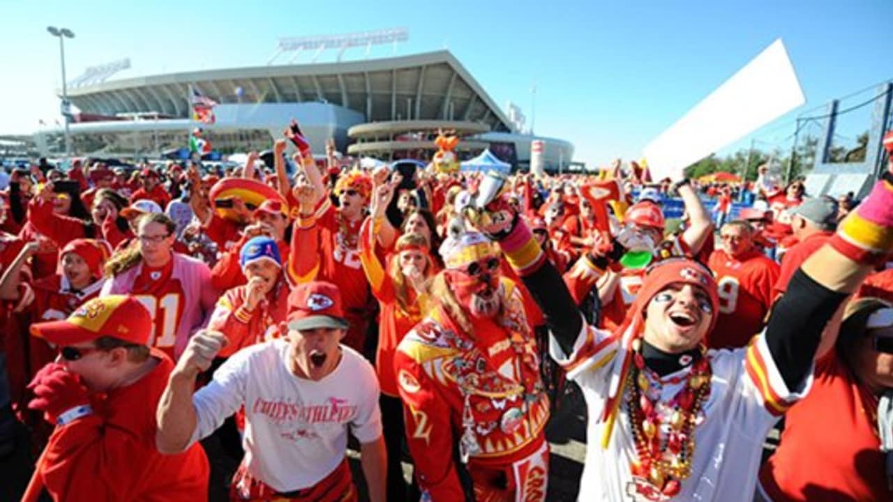 Chiefs Fans Hungry to Reclaim Record