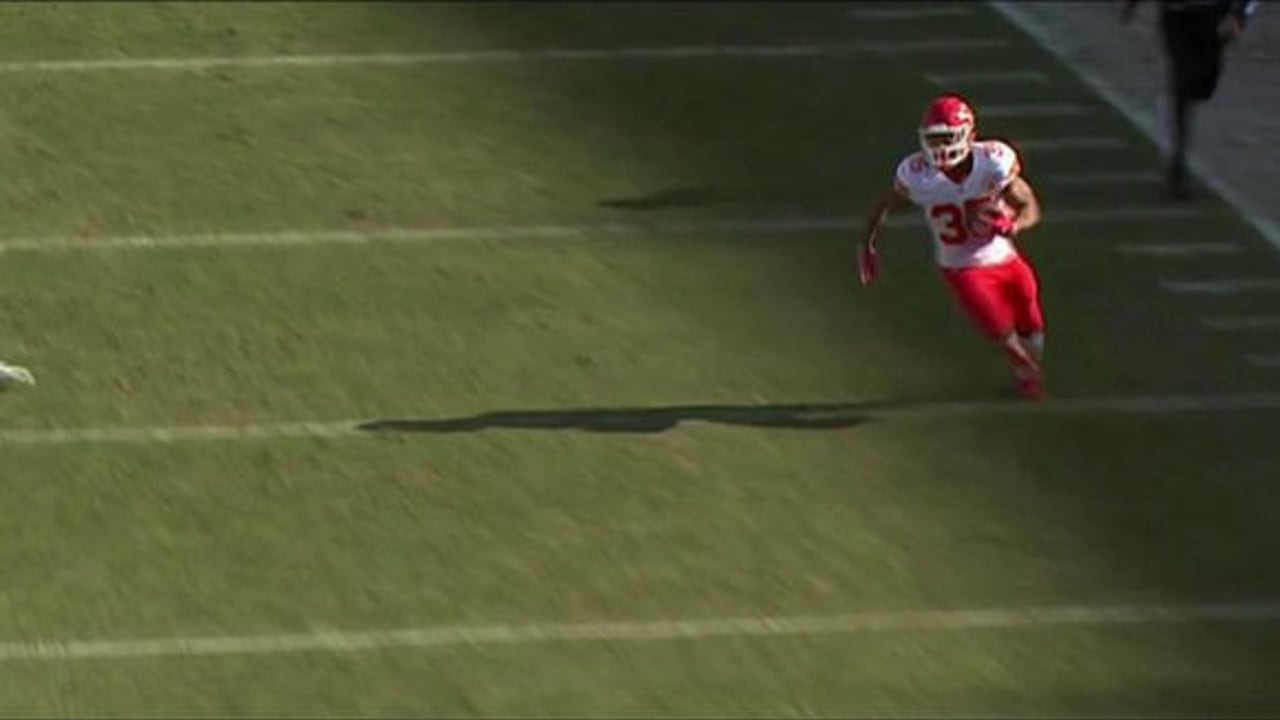 West shows his speed with a 28-yard gain