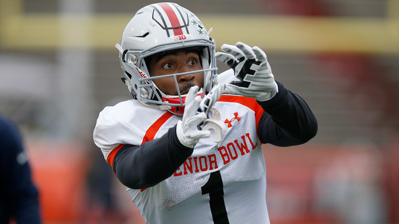 Ohio State WR Braxton Miller Turning Heads at Senior Bowl