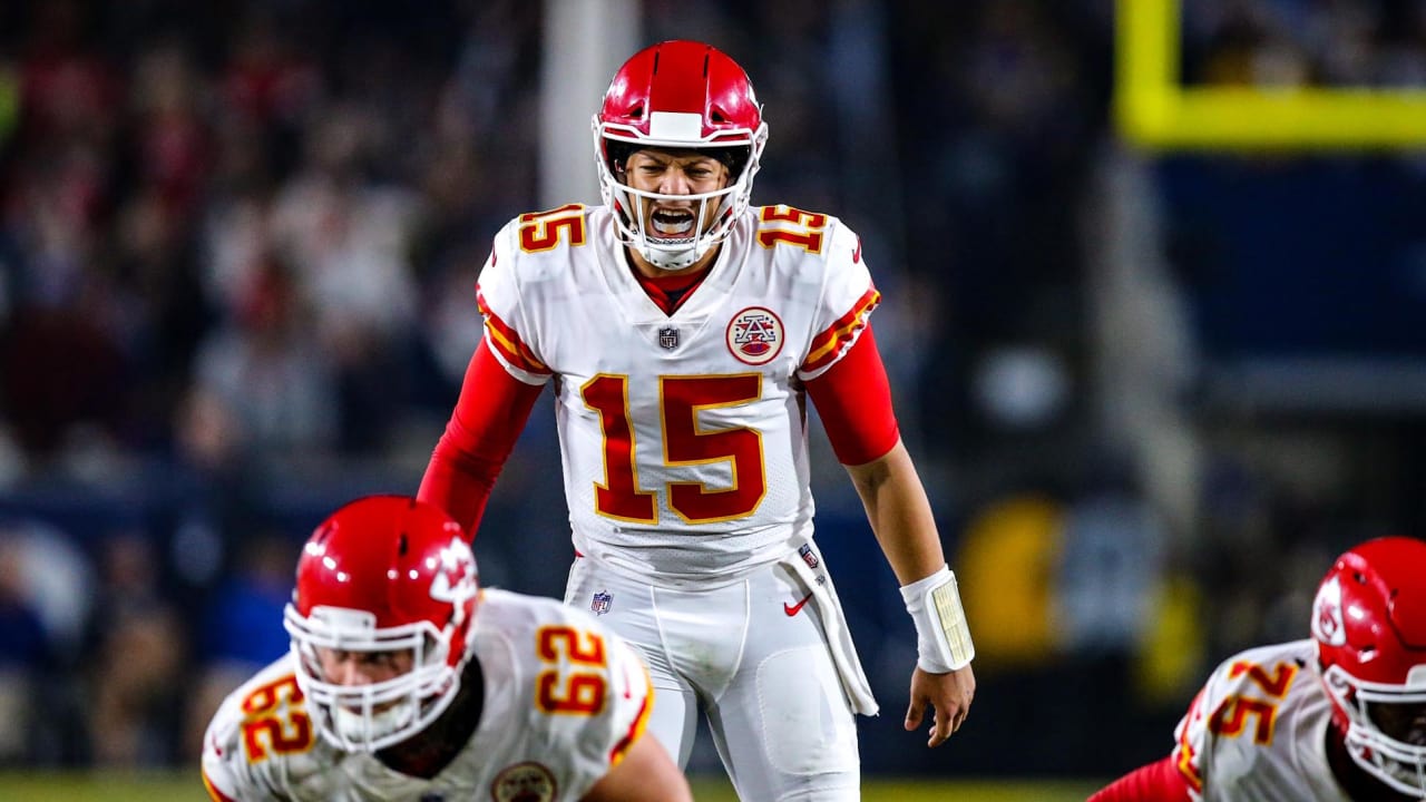 Chiefs vs. Rams: Patrick Mahomes Highlights