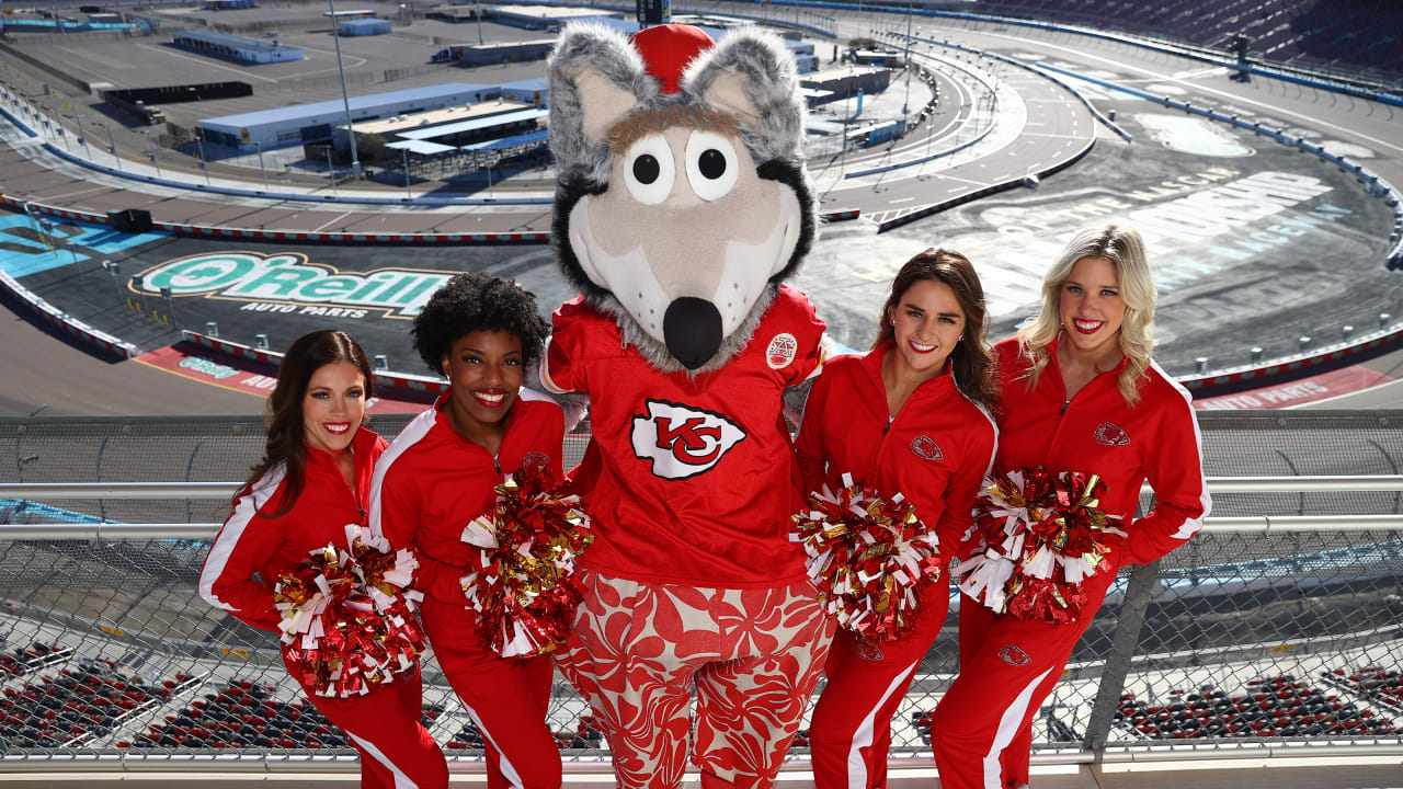 Photos: Chiefs Cheer On Tuesday of Super Bowl LVII Week