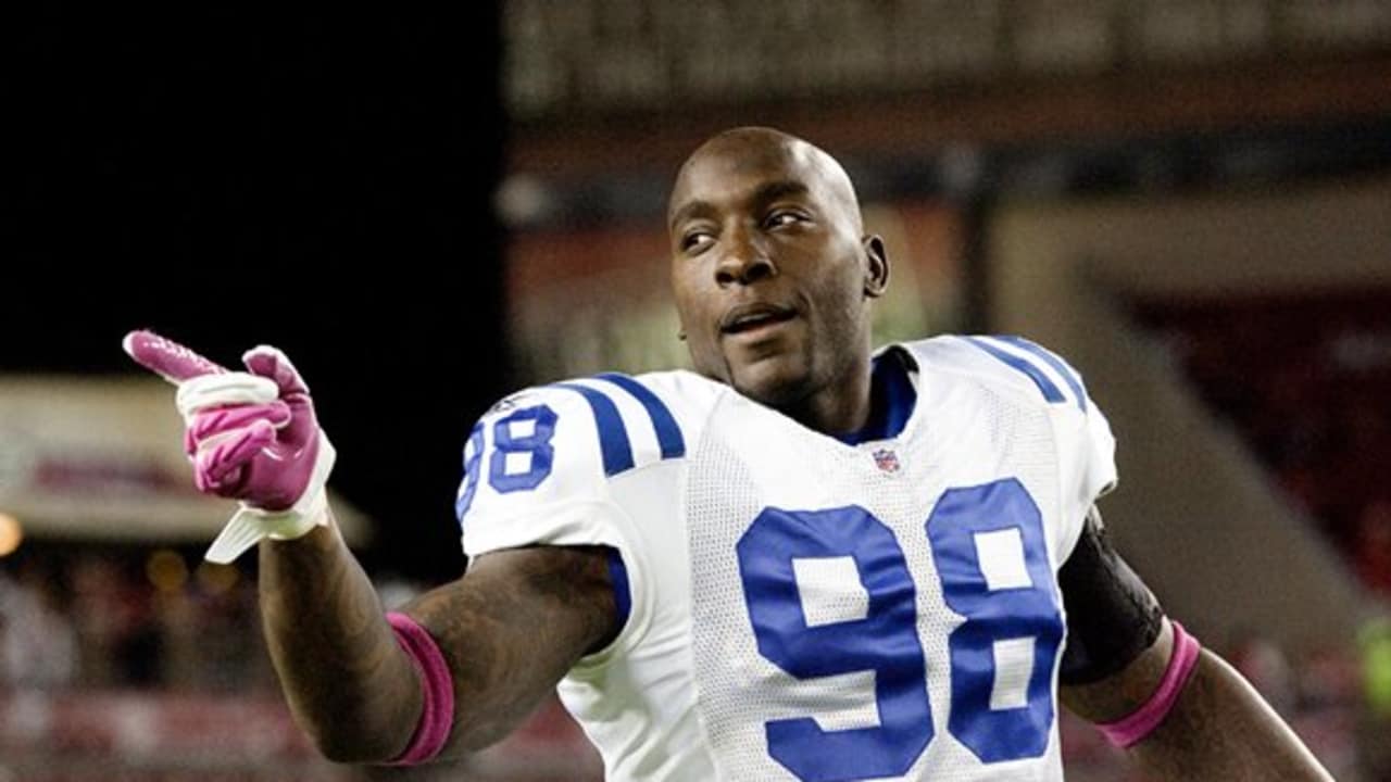 Robert Mathis