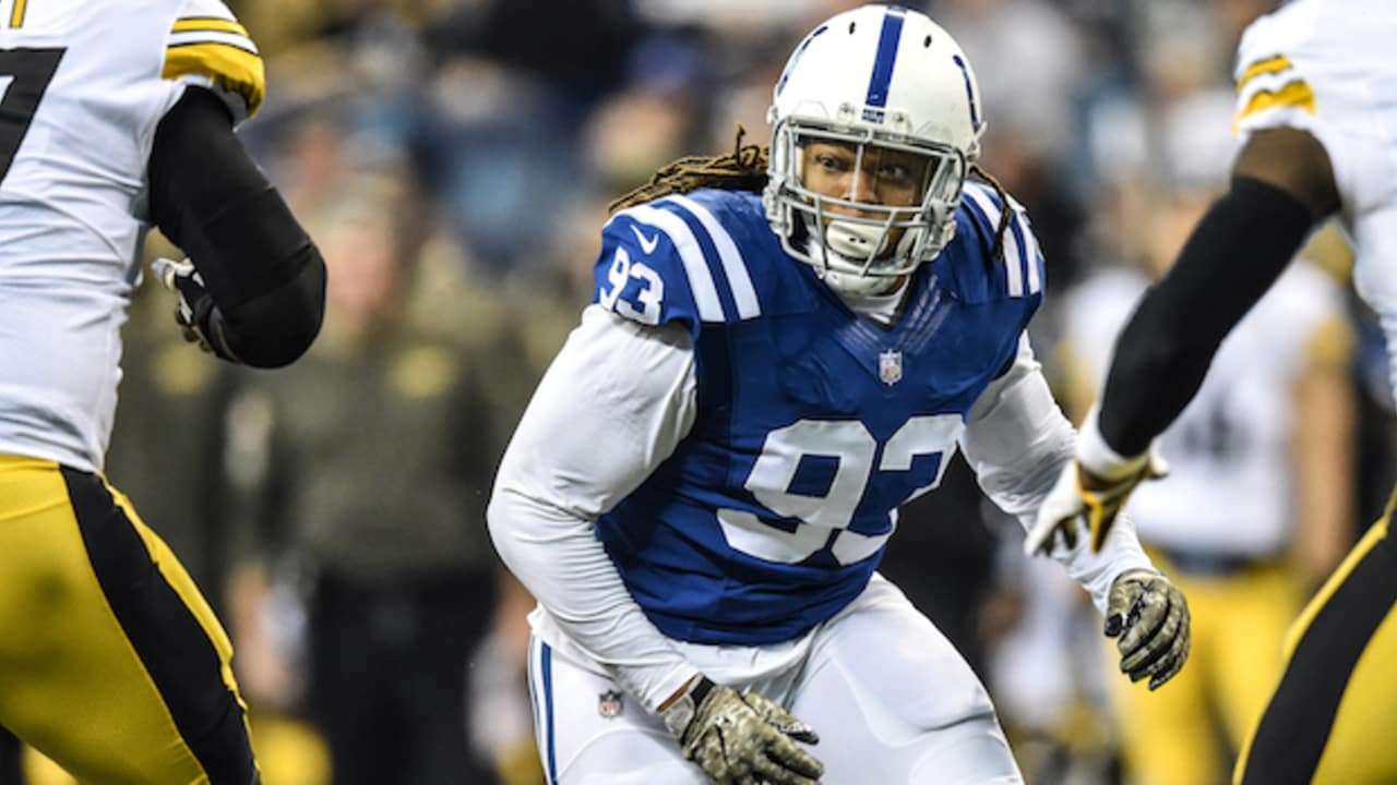 Jabaal Sheard Ranked No. 41 On Pro Football Focus’ 2017 ‘Top Players’ List