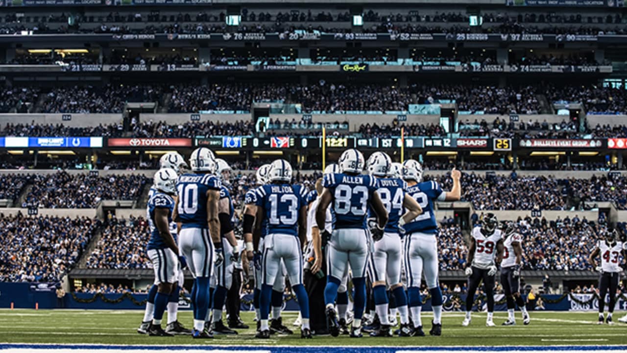 Offense Struggles In Game Seven Type Atmosphere