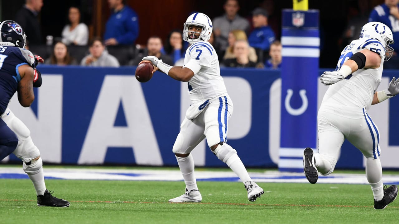 HIGHLIGHT | Jacoby Brissett Finds Marcus Johnson For 18 Yards