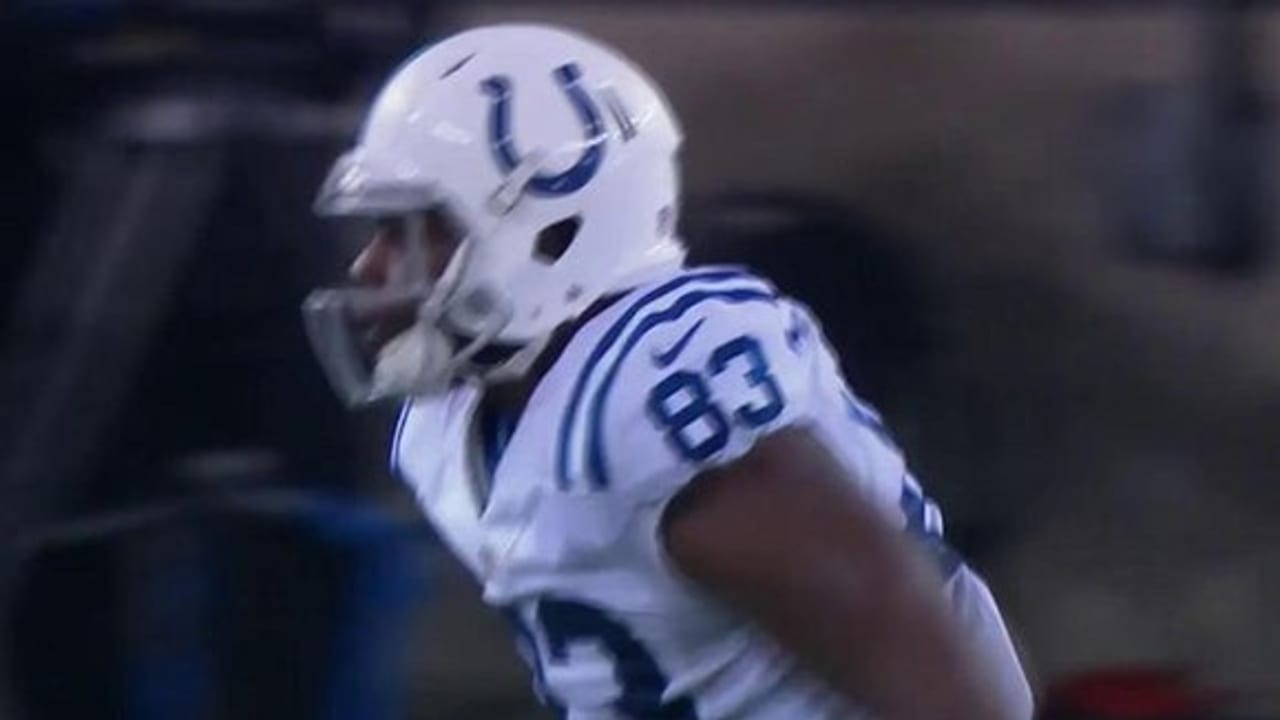 Highlights: Luck targets Allen for 21 yards