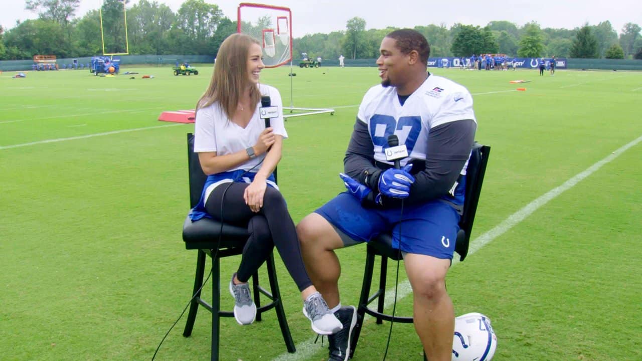 Al Woods Talks the New Look on Defense and His Cattle Ranch