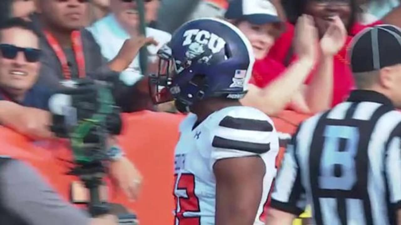 Aaron Green runs it in for a 23-yard touchdown