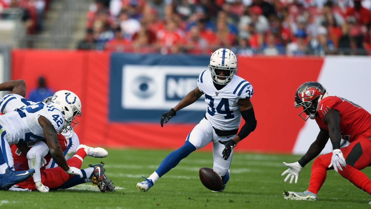 HIGHLIGHT | Colts' Defense Gets Back-To-Back Turnovers With Fumble Recovery