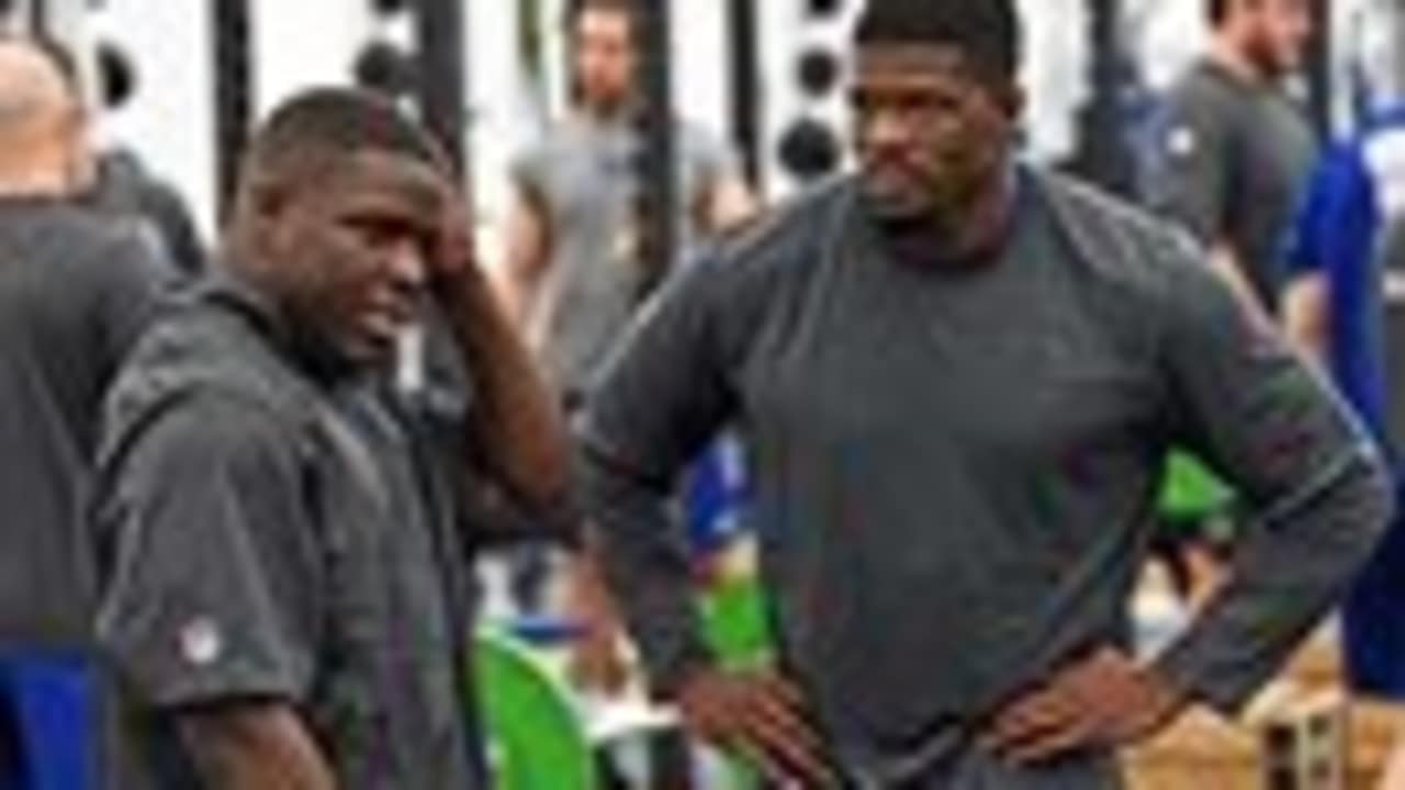 Colts Locker Room Excited To Welcome Andre Johnson