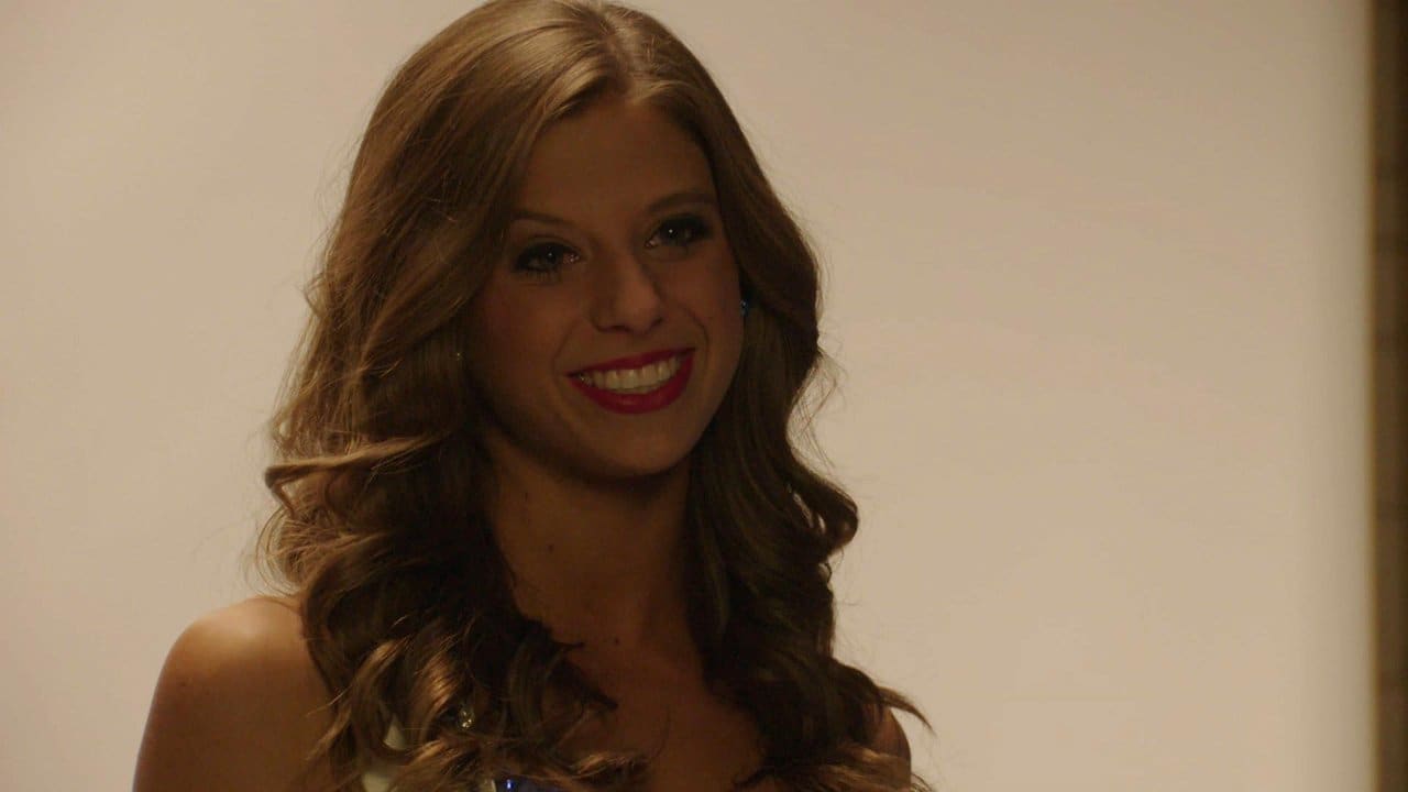 2016 Cheer Headshot Spotlight: Lexie C.