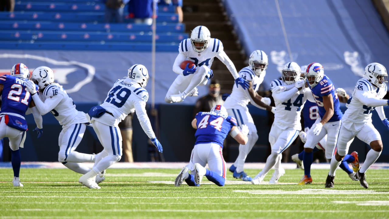 HIGHLIGHT | Isaiah Rodgers Leaps Defenders Twice On 38-Yard Return