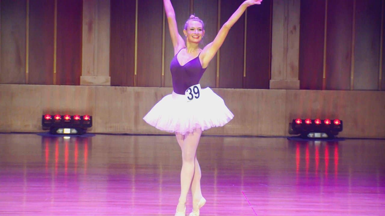 Cheerleader Showcase: Mary Kate