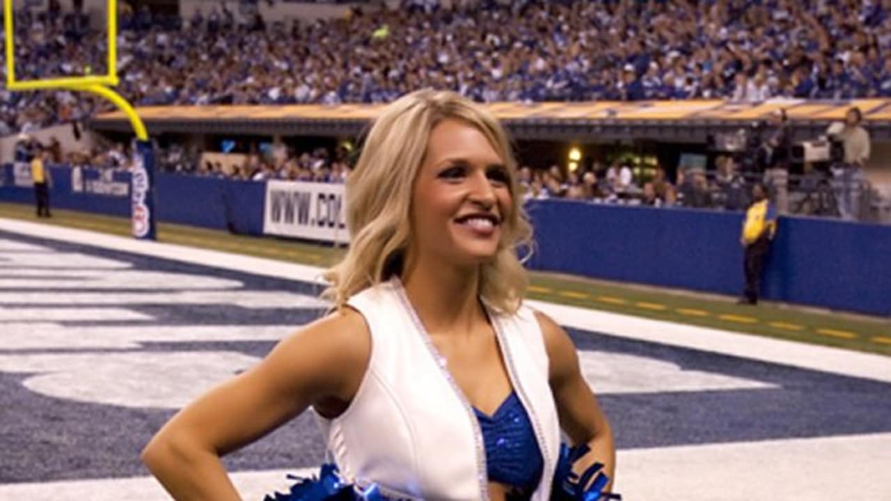 Cheer: Mara M - 11/30/11