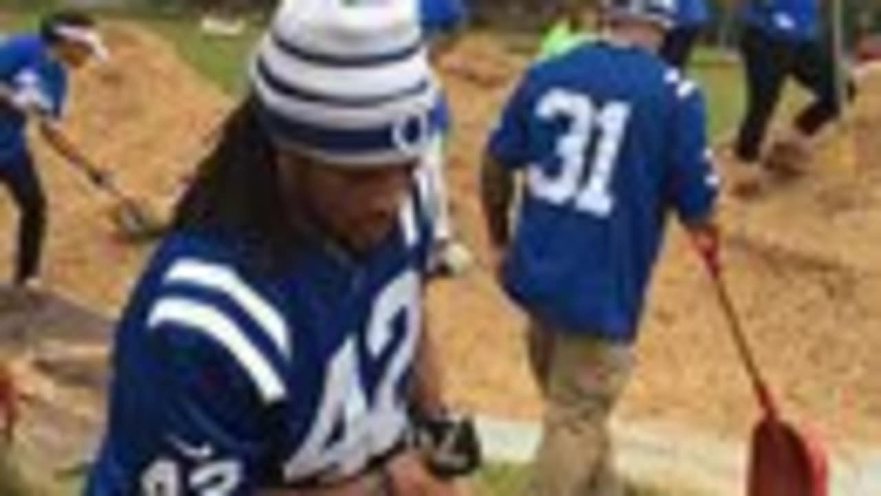Colts Come Together on the Field and on the Playground