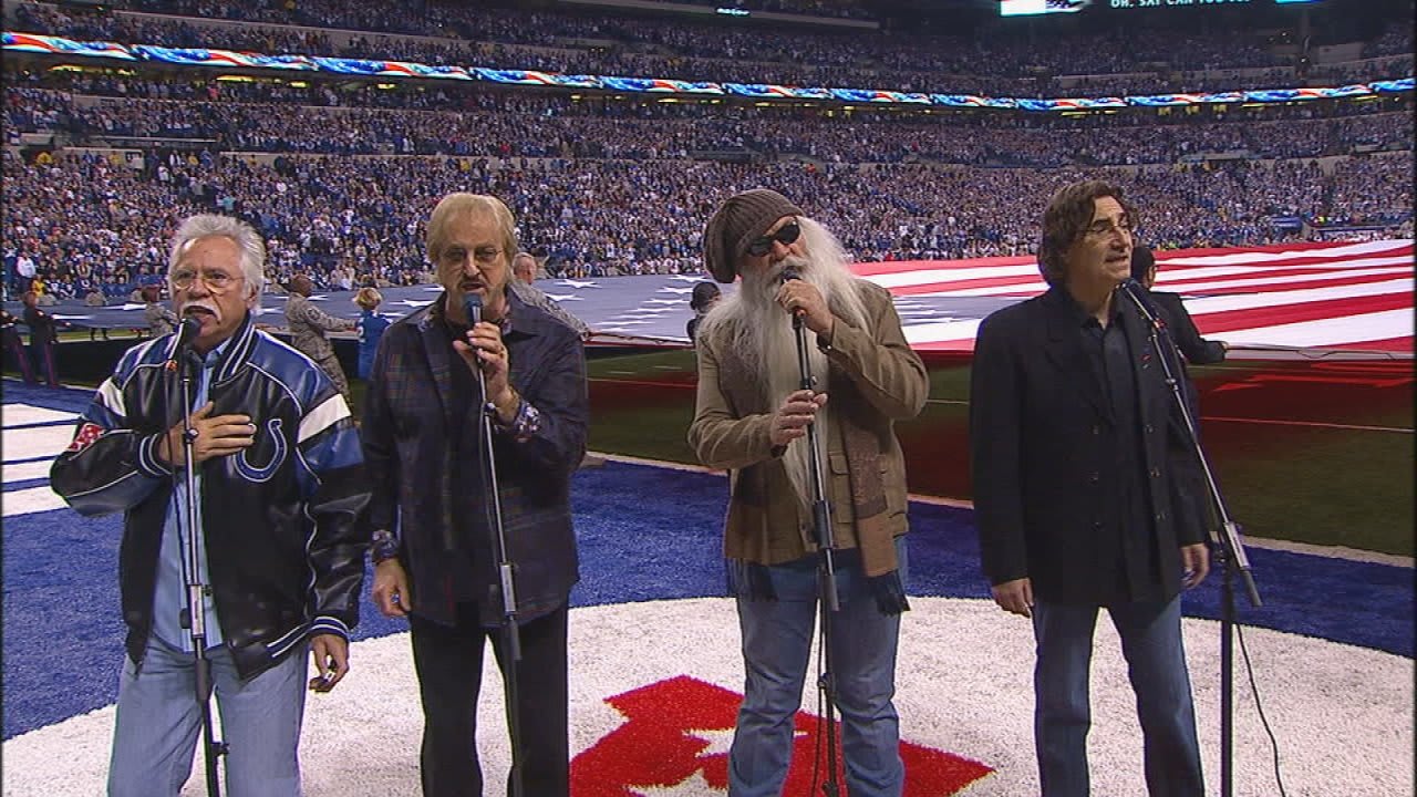 Oak Ridge Boys Perform National Anthem