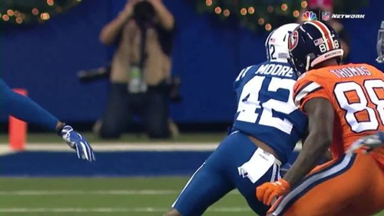 HIGHLIGHT: Kenny Moore II records his first career interception