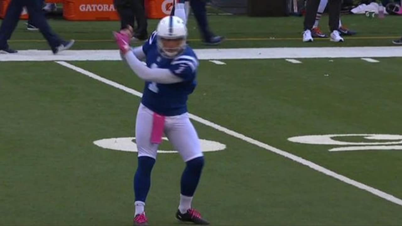 Pat McAfee hits the links after career-best 74-yard punt