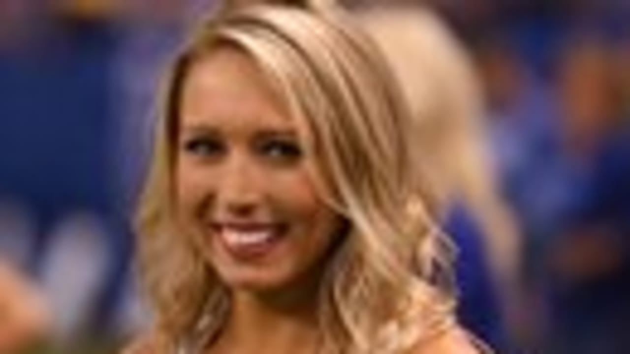 Meet Cortney: Cheerleader of the Week