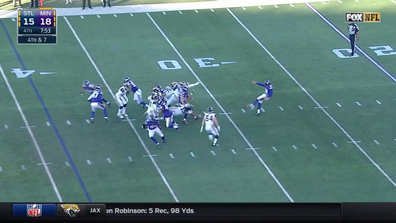 HIGHLIGHT: Jeff Locke Boots 61 Yard Punt