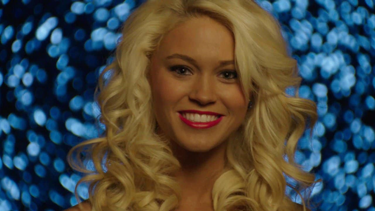 2016 Cheer Headshot Spotlight: Alexis R.