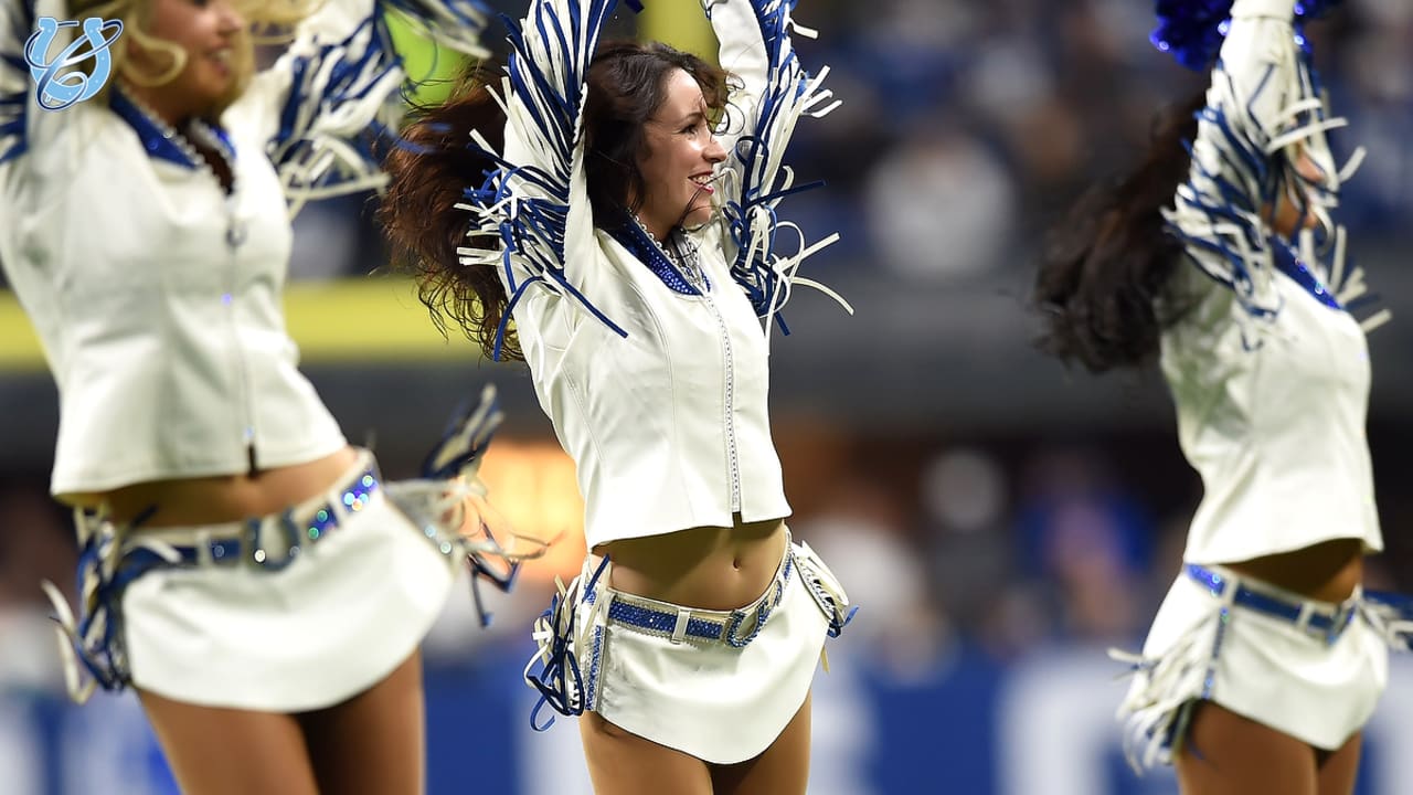 PHOTOS: Cheer Throwback Thursday - MIAvsIND