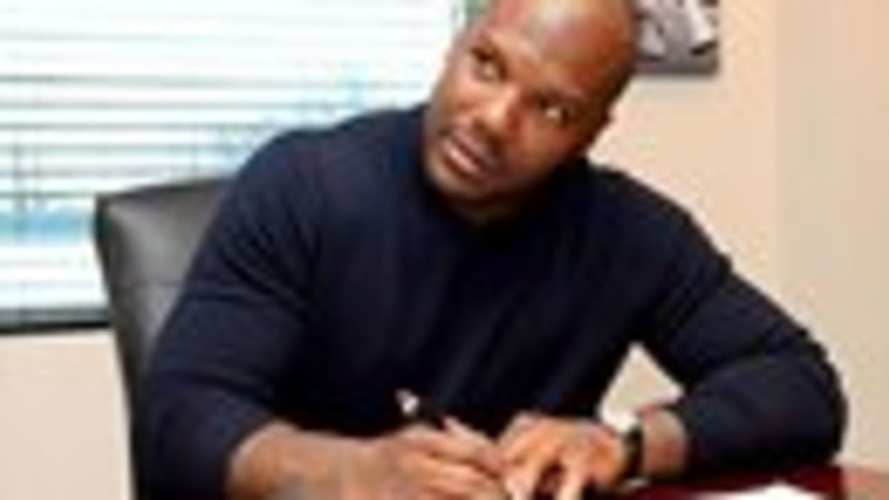 D'Qwell Jackson Loves the Lure of Winning