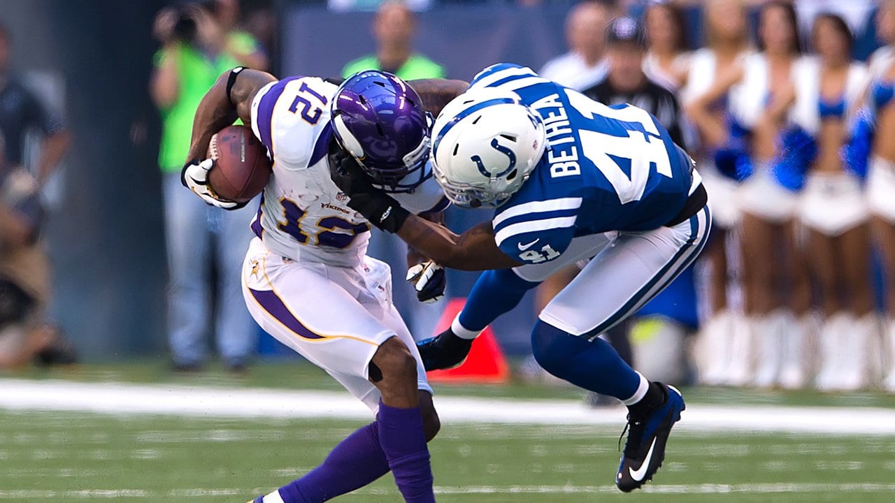 Colts vs Vikings: Antoine Bethea