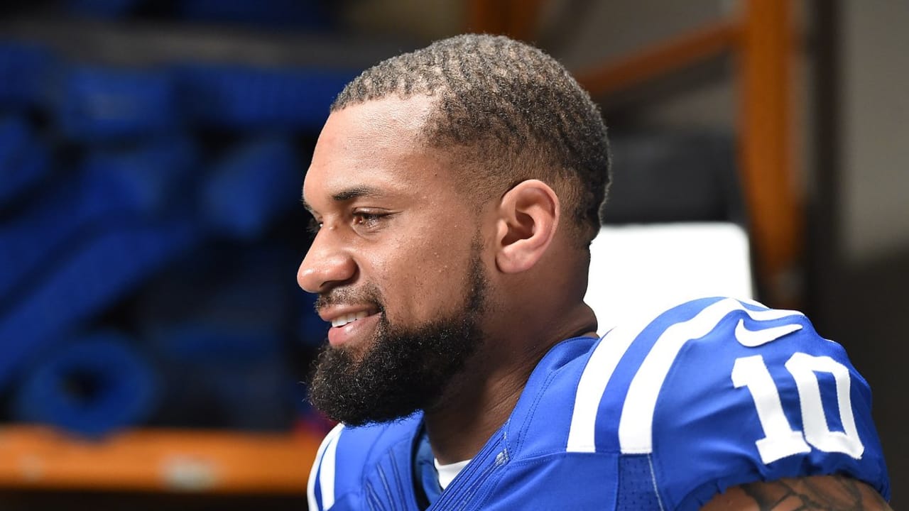2016 Colts Photo Garage - DONTE MONCRIEF