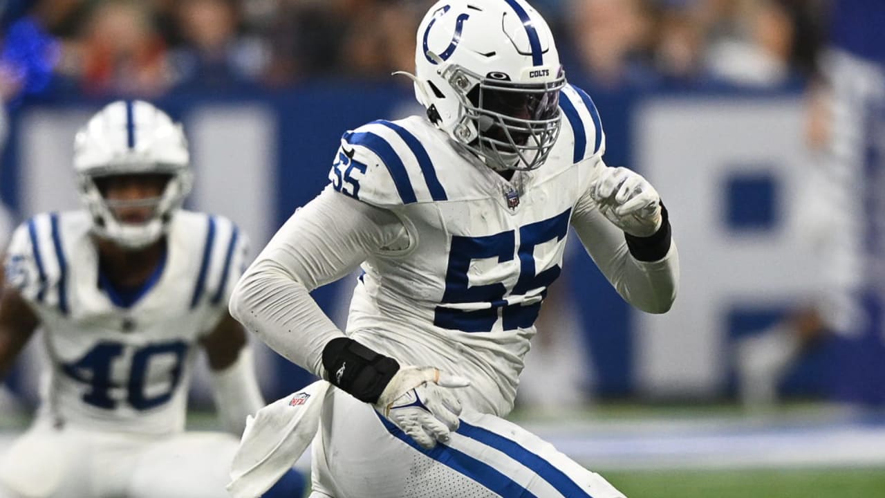 HIGHLIGHT | Khalid Kareem sacks Peterman to seal win for Colts