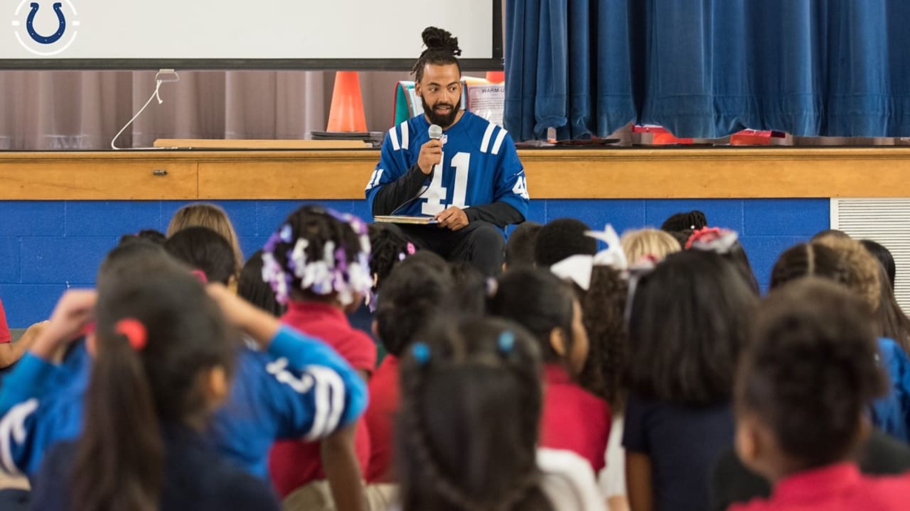 Community Tuesday - Colts Day in Schools
